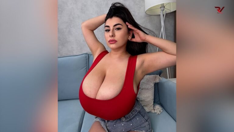 Goddess Rozy: The Inspiring Plus Size Model Curvy and Instagram Star - bigbootyworld.com